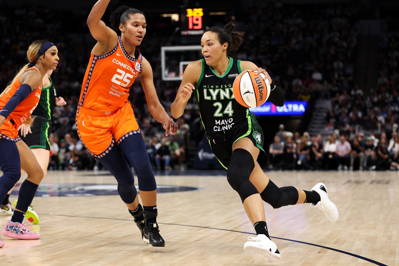 WNBA Best Bets, Odds, and Predictions for October 1 - VSiN