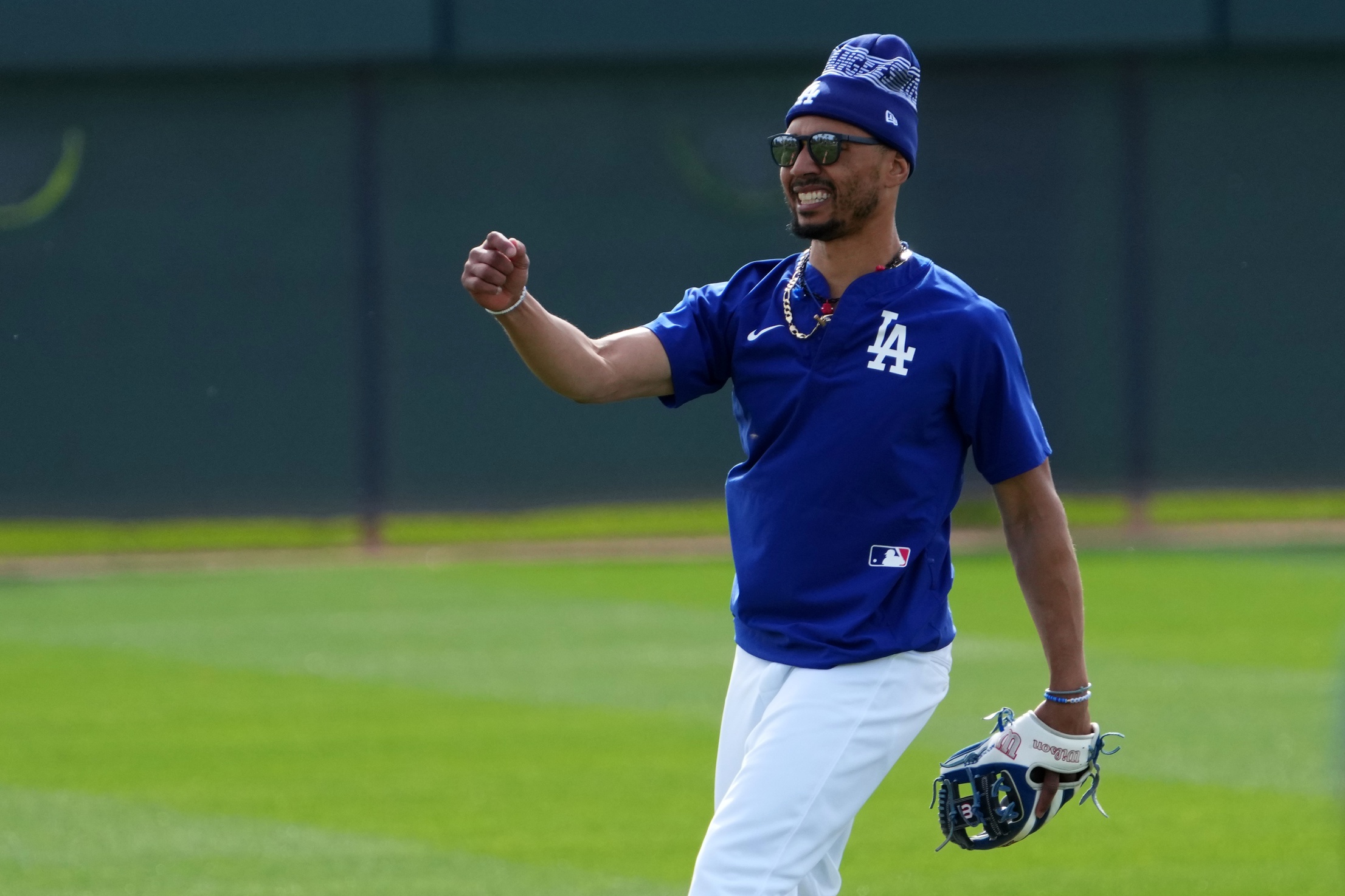 Los Angeles Dodgers Season Preview 2025 Odds and Predictions - VSiN