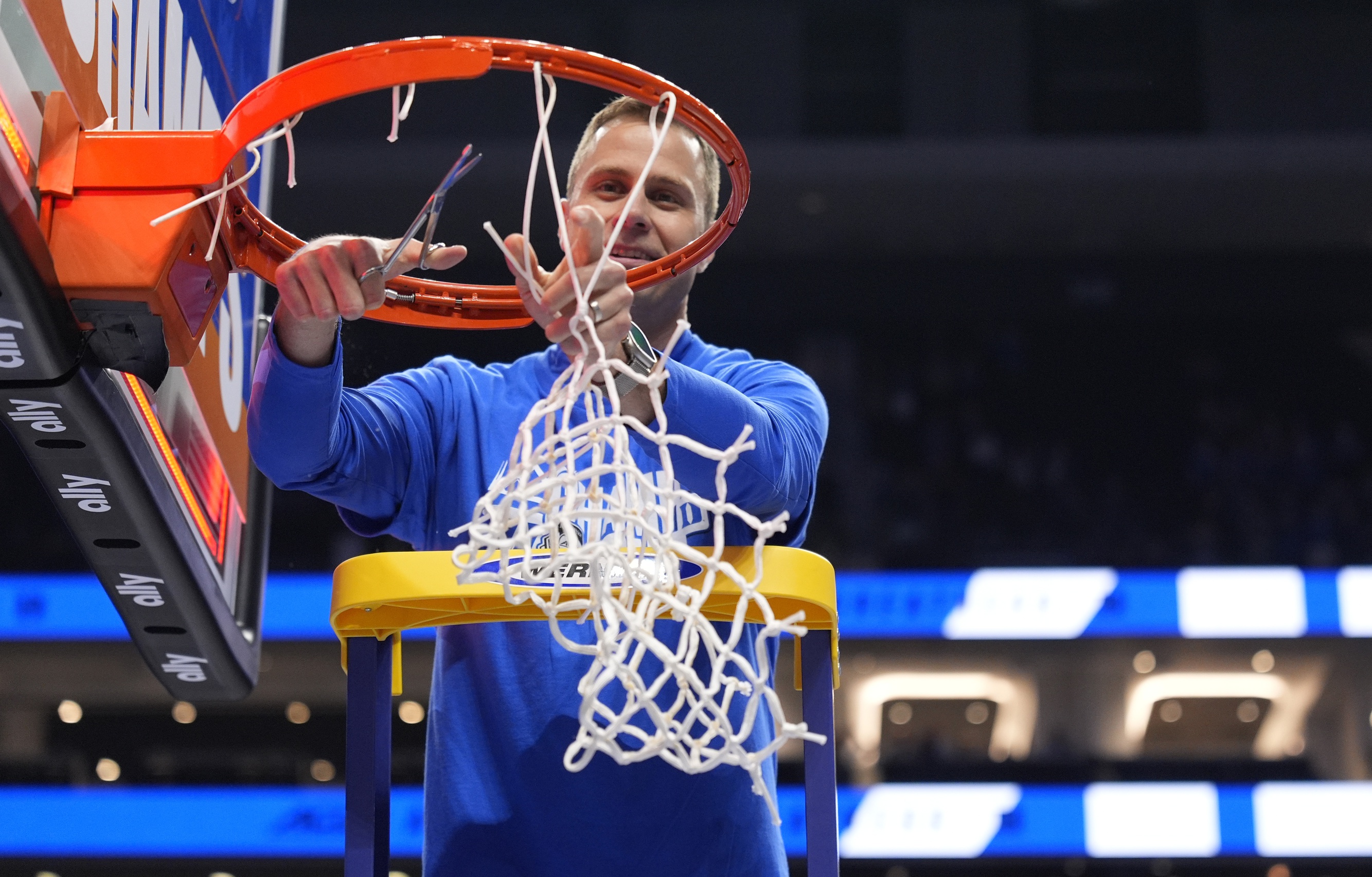 March Madness 2025: Winning Strategies for Brackets, Survivor Pools ...