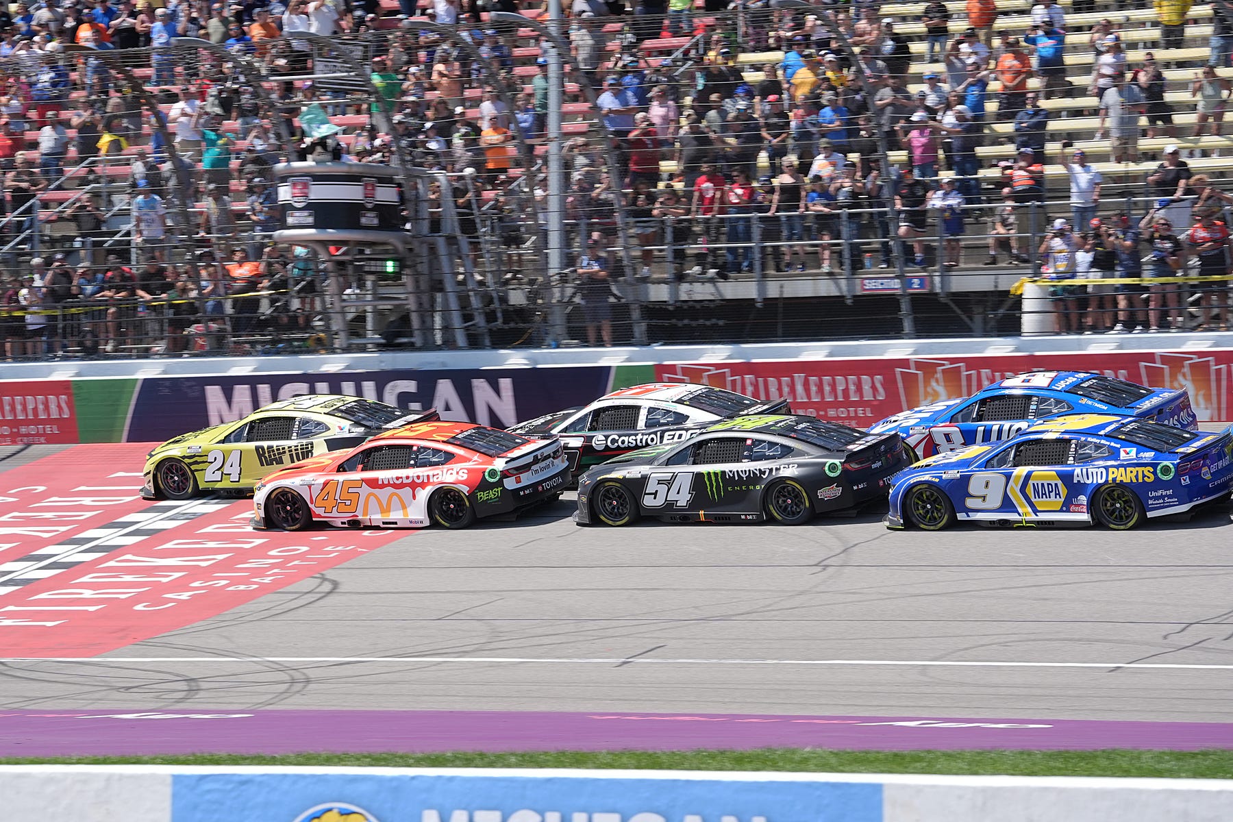Auto Racing Betting - Nascar Betting Odds and News