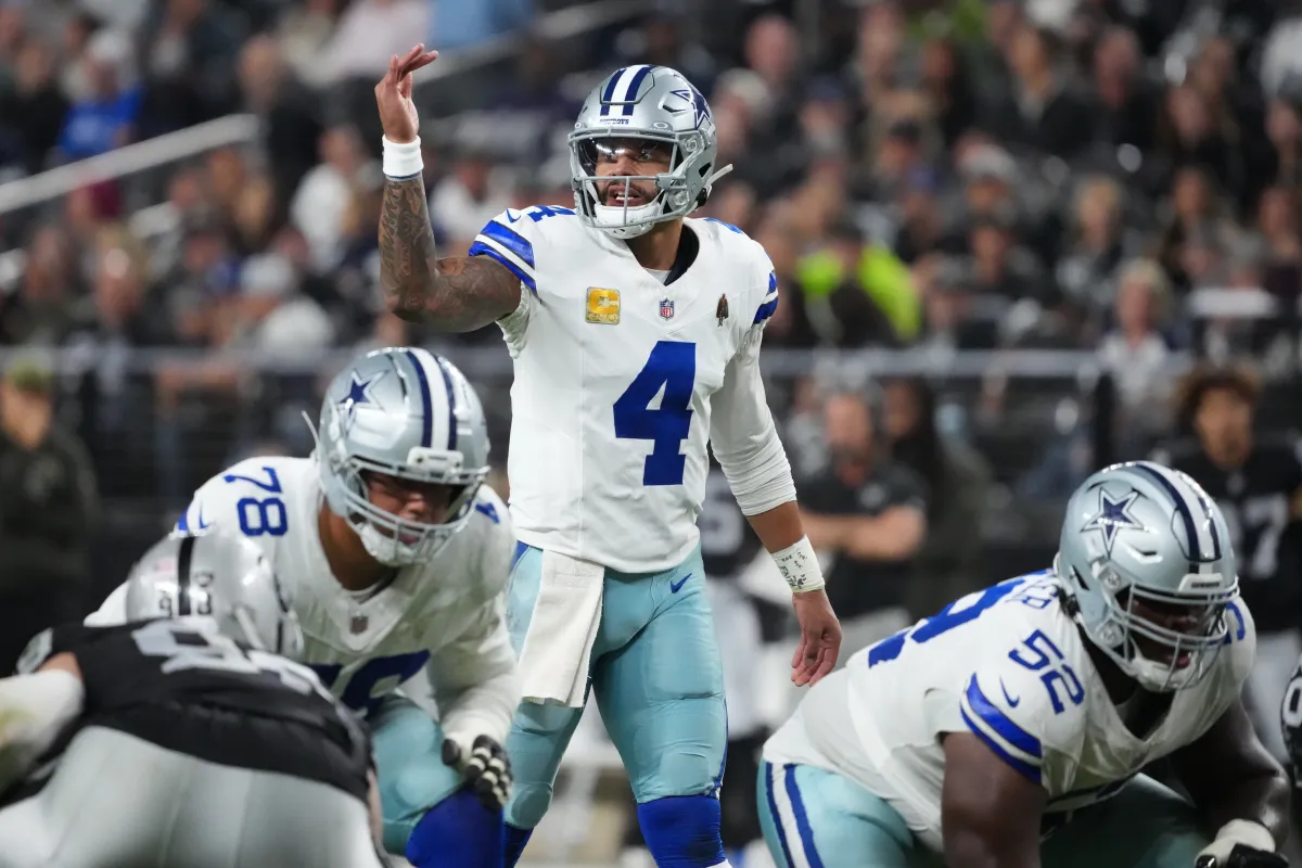 Cowboys vs. Eagles Predictions: Week 7 Monday Night Football odds, picks, and player props