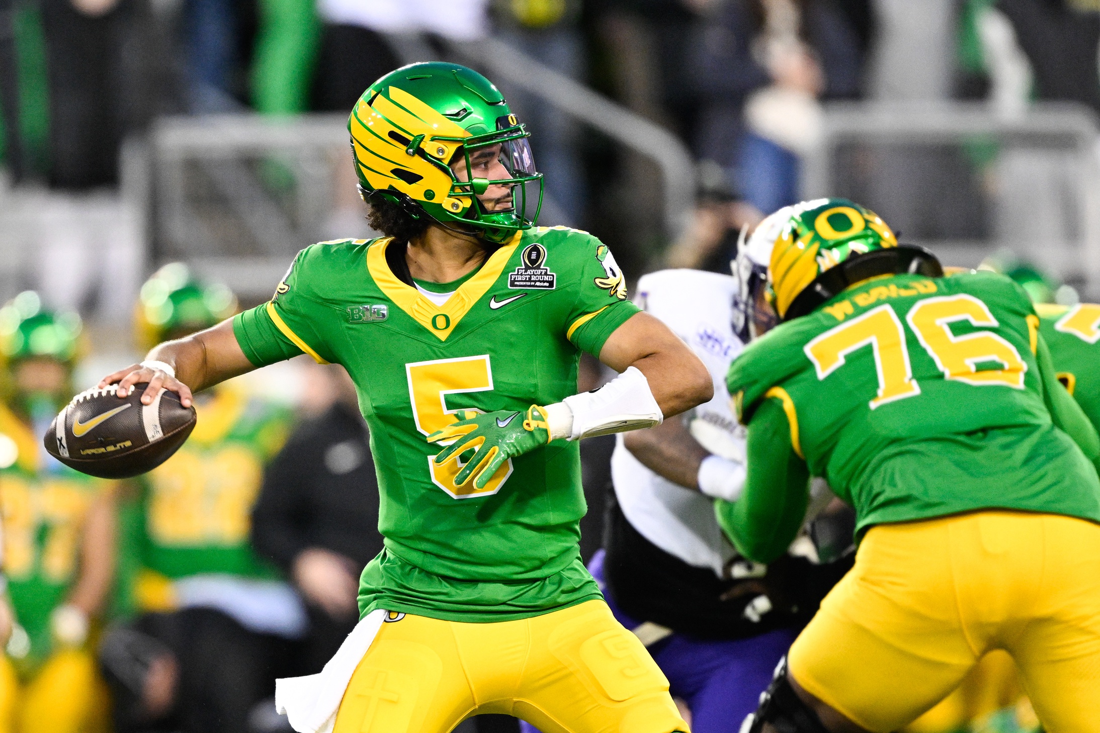 Oregon vs. Indiana Peach Bowl CFP Semifinal Prediction