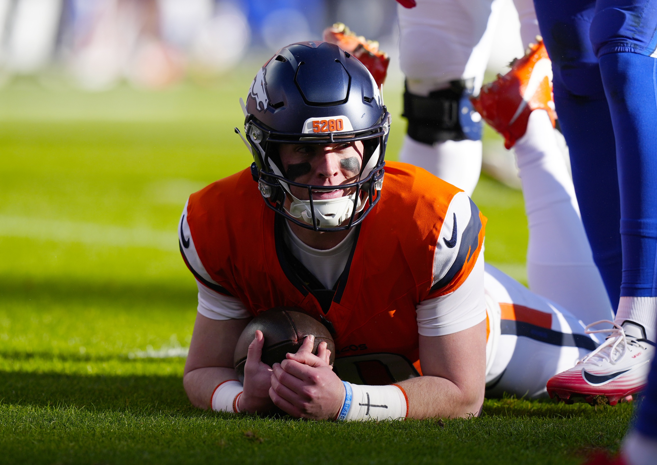 Broncos Flip to Underdogs in AFC Title Game With Bo Nix Out for Season ...