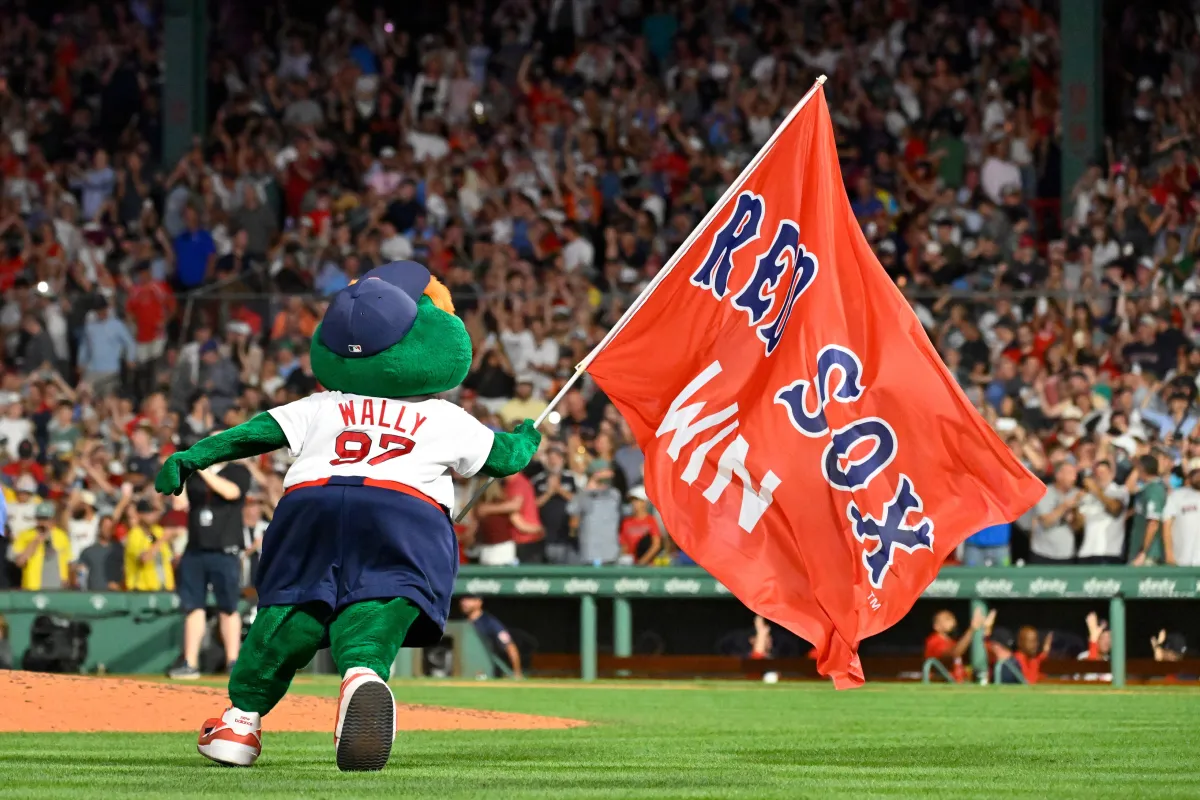 MLB Best Bets Today: Makinen’s 30 Betting Edges, Plus AI Player Prop Projections